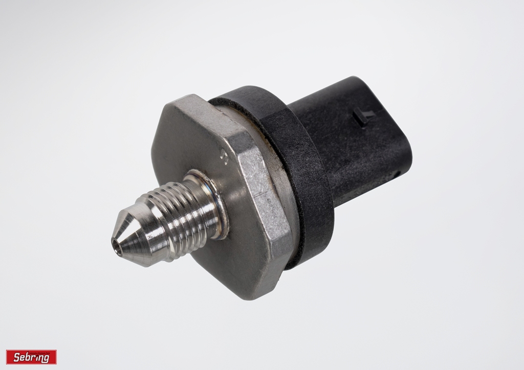 BMW E82 135i Fuel Preperation System: Fuel Pressure Sensor - BMW 1 / 2 ...
